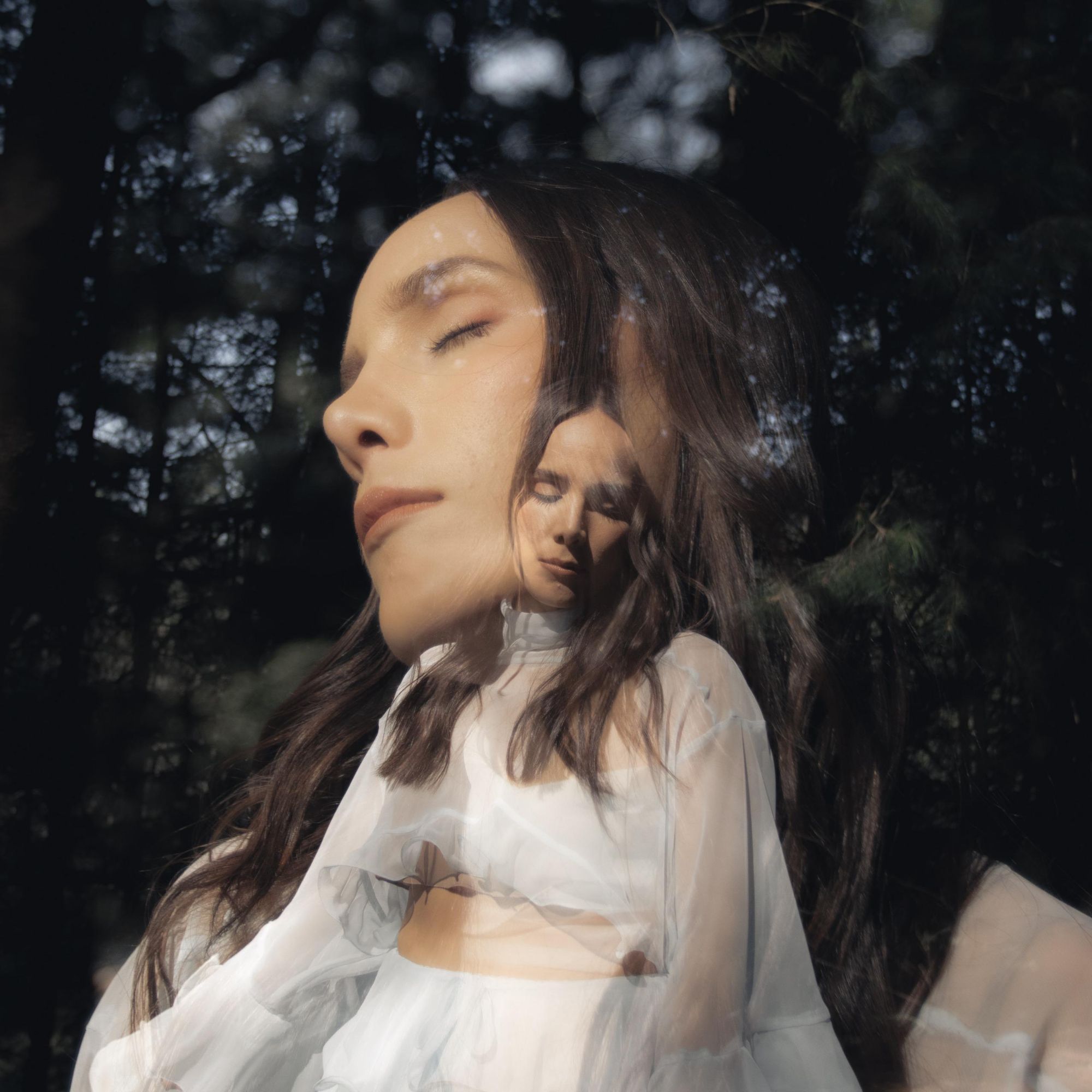 MARLLA REALIZA UN HOMENAJE A LAS PERSONAS QUE YA NO ESTÁN CON NOSOTROS ...