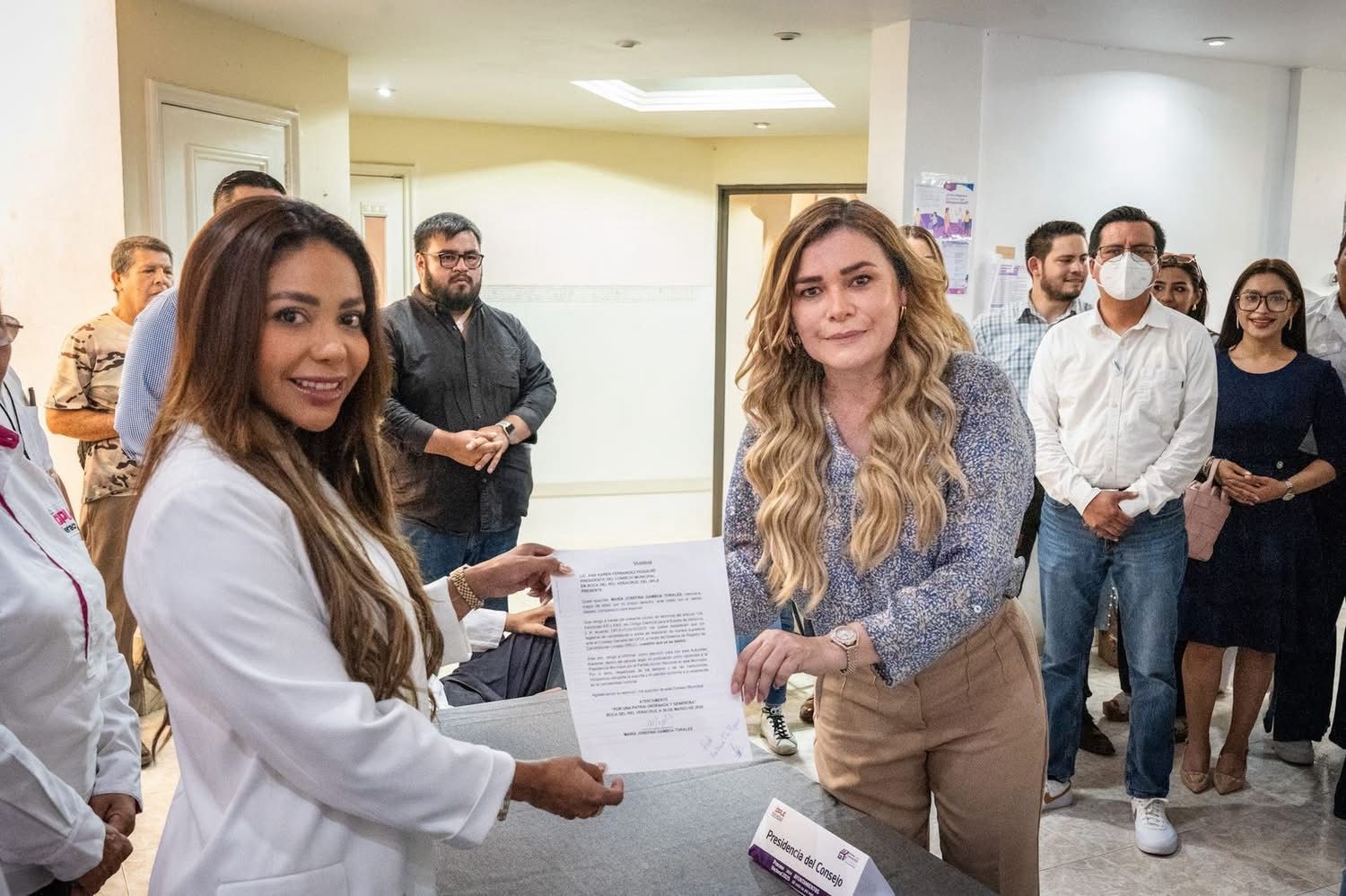Maryjose Gamboa se registra ante el OPLE como candidata del PAN a la ...