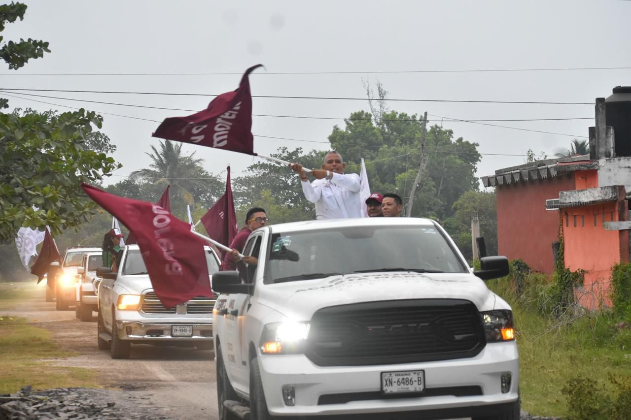 Samuel Acosta cierra su campaña recorriendo cada rincón de Medellín de ...