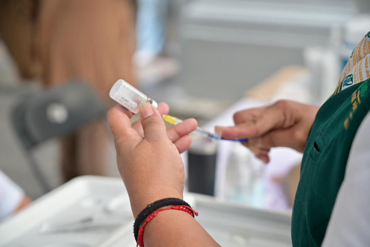 Instalan módulo de vacunación gratuita en el Edificio Trigueros* – Al ...